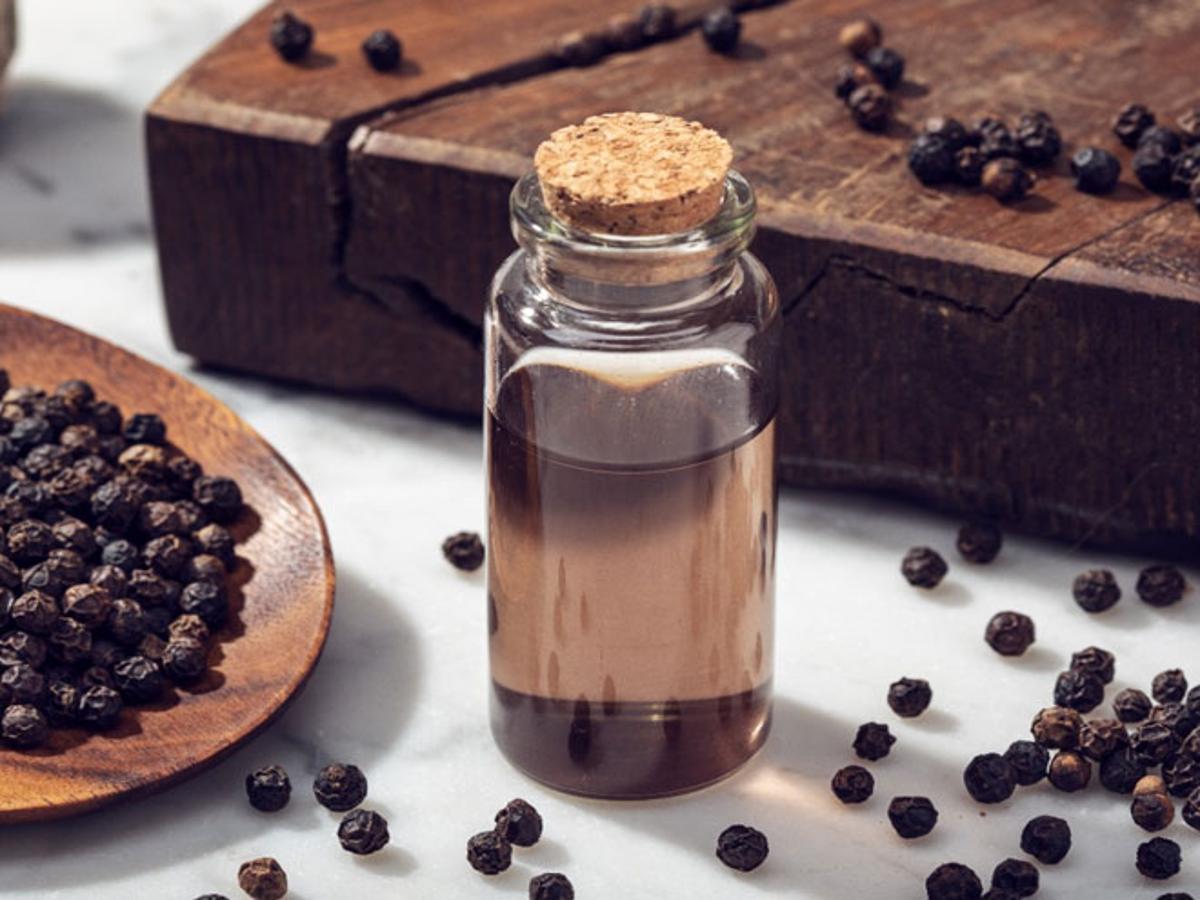 Vedini Black Pepper Essential Oil JINDEAL INC
